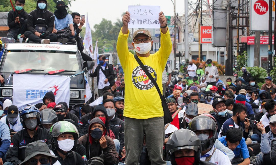 Protests in Indonesia fight to stop further exploitation of workers ...