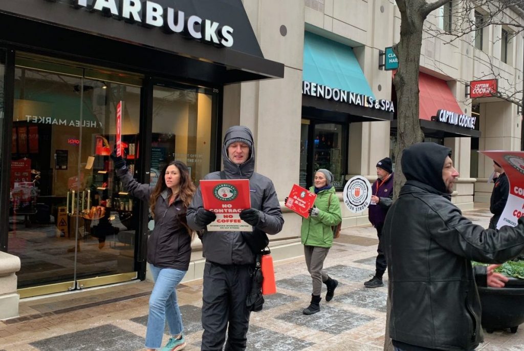 Starbucks barista strike spreads to 300 stores across U.S. – Struggle ...